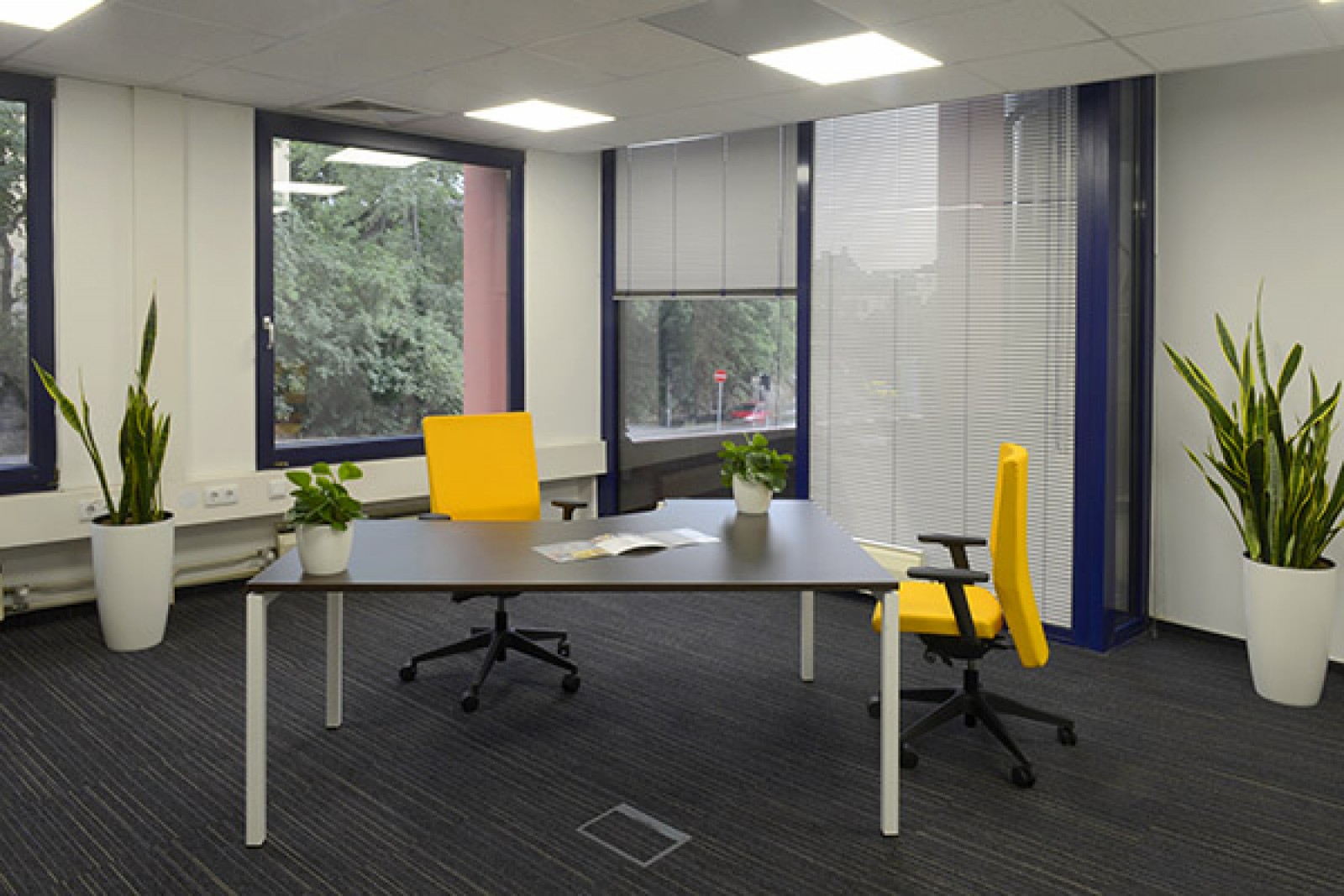 Buda Center Kiadó Irodaház