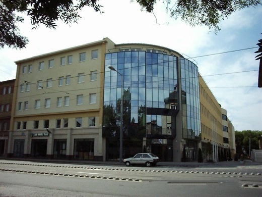 Dél-Buda Center Kiadó Irodaház