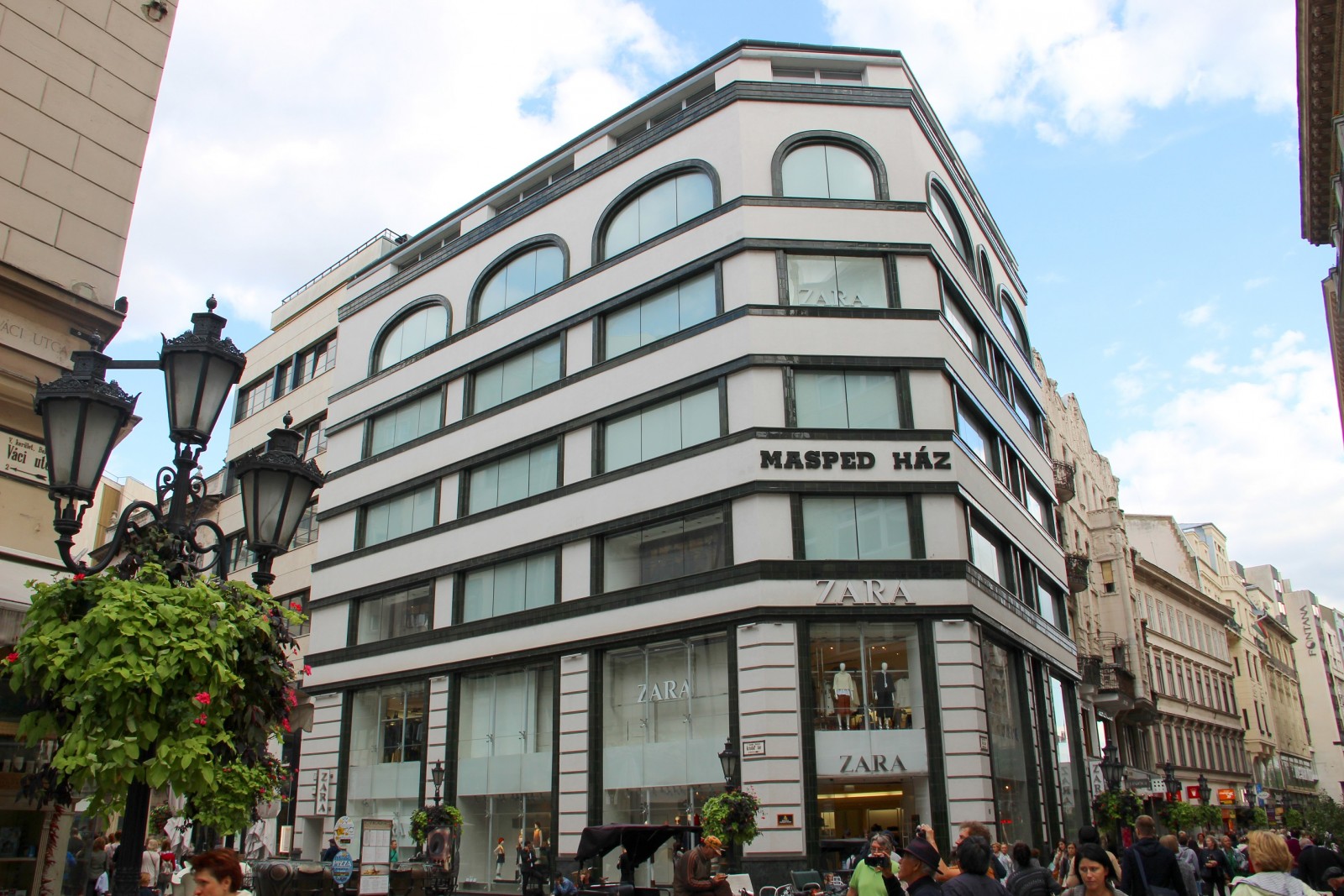 MASPED Ház Kiadó Irodaház